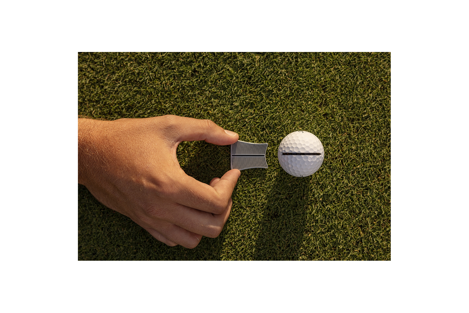 Titleist Ball Marker Tin Kit - Golfonline