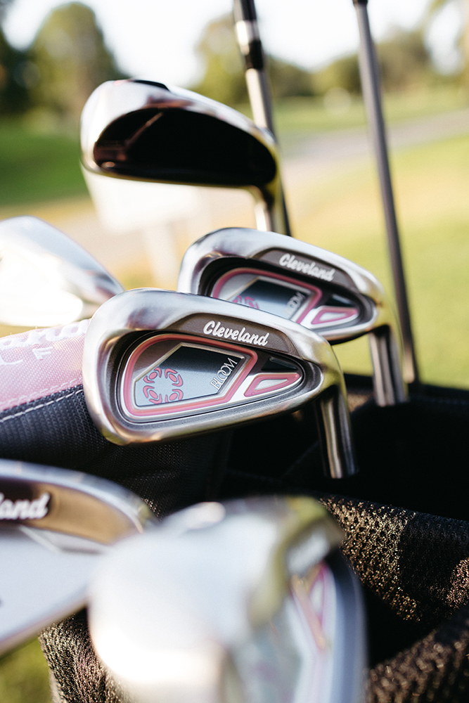 Cleveland Ladies Bloom 9-Piece Complete Golf Set (Graphite Shaft)